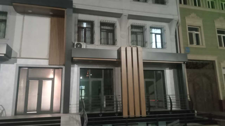 Аренда красивая офис 200 кв вдоль дорога