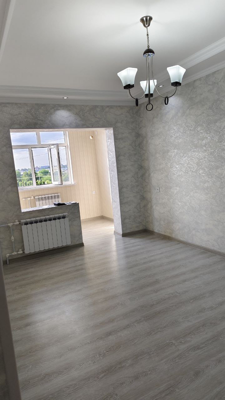 Продаётся одна пер 2/4/5 балкон 2х7  евроремонт ипотека есть  46 кв.м.