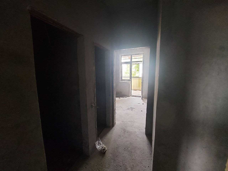 продаётся квартира на новостройке мирабадский район масив Куйлюк