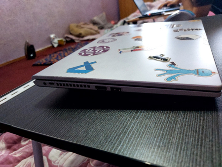 Asus VivoBook x15j