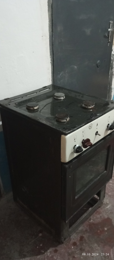 Сотилади газ плита  б/у