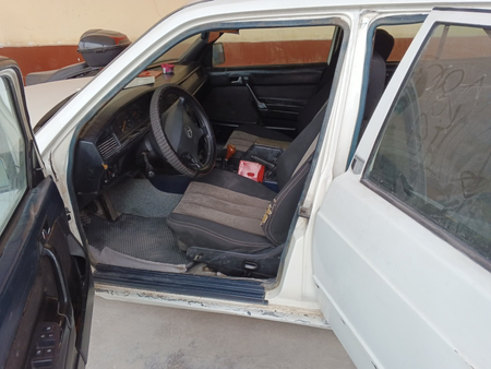 Mercedes Benz w 201 (190)