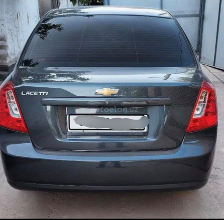 Chevrolet Gentra 1 pozitsiya