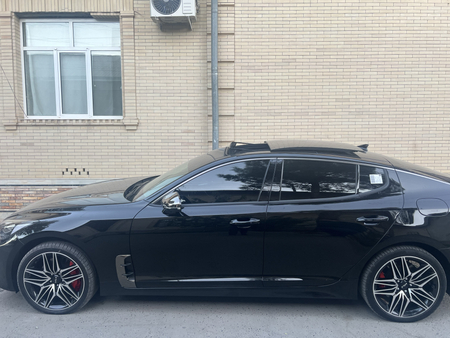 Kia STINGER 2023