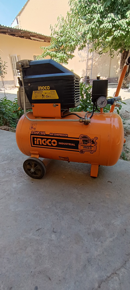 Компрессор INGCO 50 L