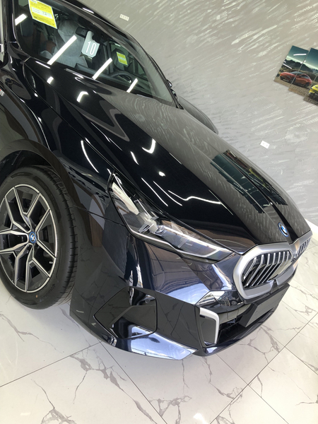 BMW i5 35L 79800$ описанияда BMW бошка позицияларихам бор