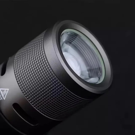Мощный фонарик от компании Xiaomi