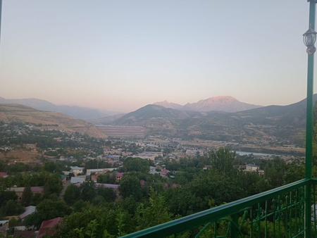 Dacha sotiladi Chorvoqda joylashgan