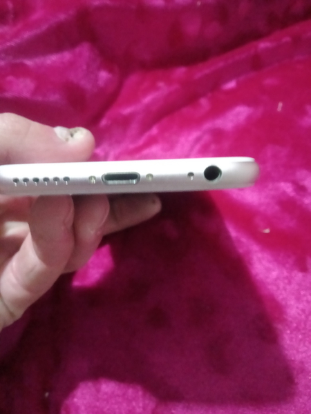 iPhone 6s  64 gb