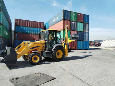 Экскаватор-погрузчик Komatsu WB93R 5EO от официального Дистрибьютора