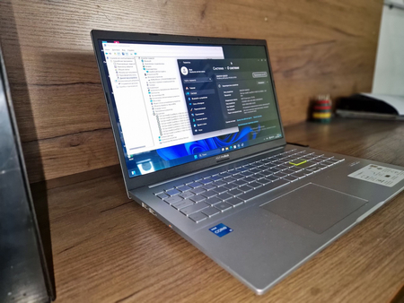 AsusVivobook 15.6
