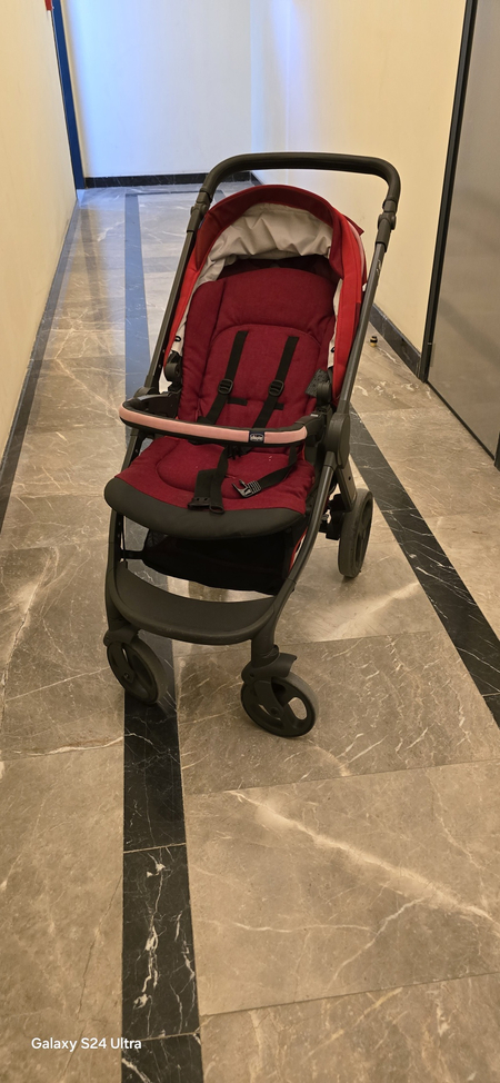 Детская коляска chicco