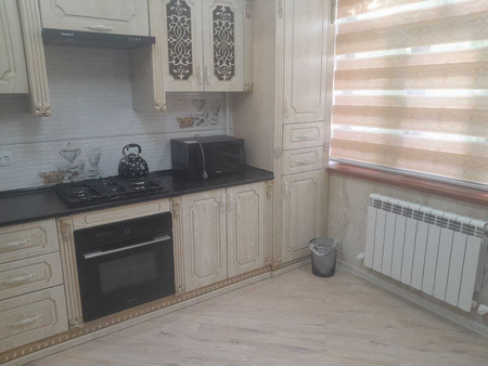 продаётся 4х комнатная  квартира