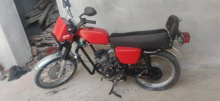 Motosikl sotladi