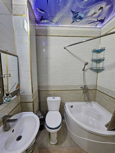 1 xonali 50m² 3-qavat uy sotiladi