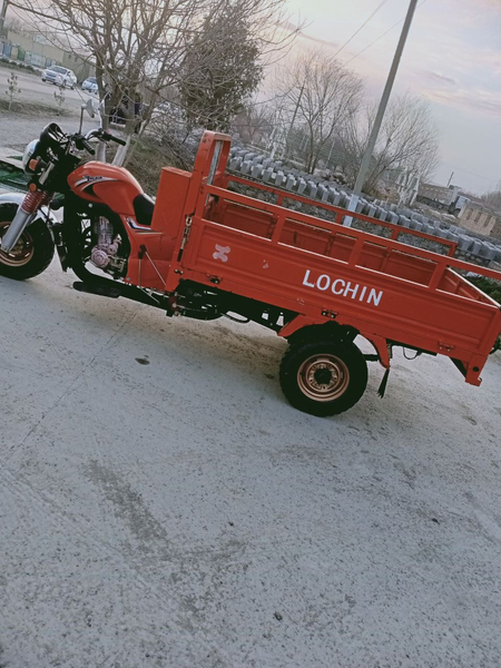 Юк тошидиган мотацыкл