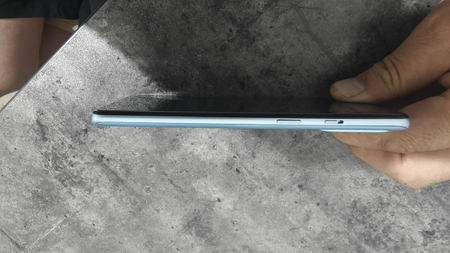 Продается OnePlus 9R , 8GB/256GB