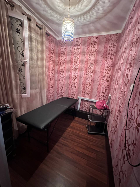 Продается 2(3)/2/4 квартира Феруза