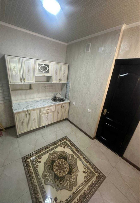 Продаю 1 комнатную 3этаж .юнусабад 2