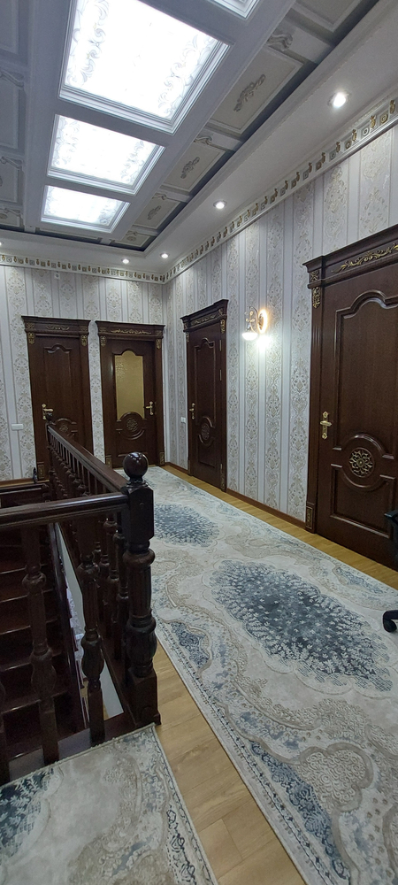 Продам шикарная 5и-ком (дуплекс) на против машина базара