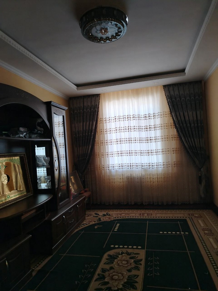 Namunali uy sotiladi srochna