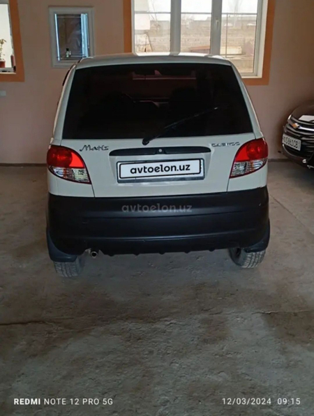 Matiz mashina sotiladi