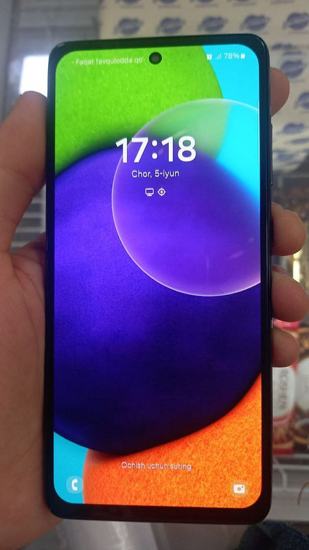 Samsung A 52  Samsung