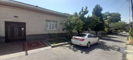 Shayxontohur tumanida fayzli xovli sotiladi. Nosirbek