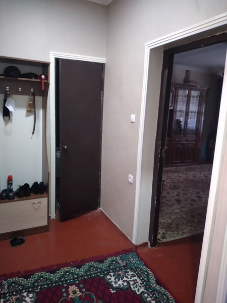 Yunusobod 13 kvartl 3 xonali kvartira Sotiladi France 3/9/9 72m²