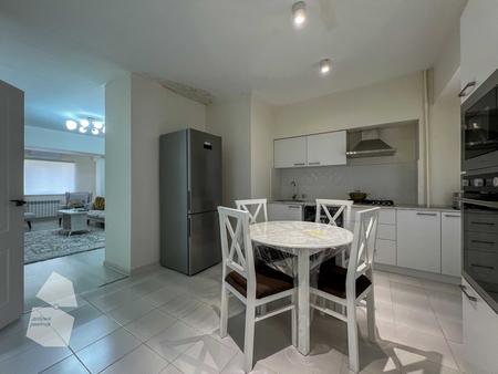 (Добрый) Ц2 (Детский мир), 72 м², 3/7/9, Белоснежная