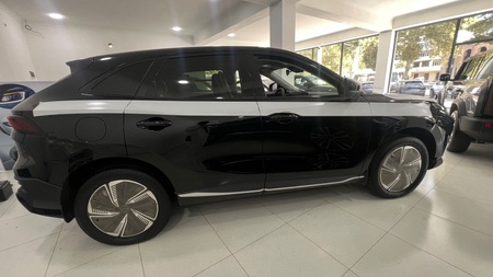 Dongfeng Forthing t5 evo hev Gibrit