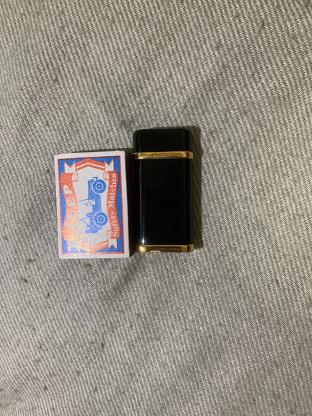 Зажигалка Cartier