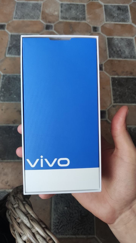 Vivo y53s 8/128.