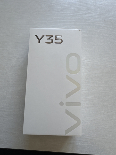Vivo Y35 xolati yaxshi