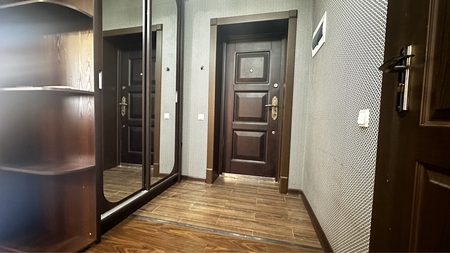 Golden House. Паркентский рынок. Евро двушка.