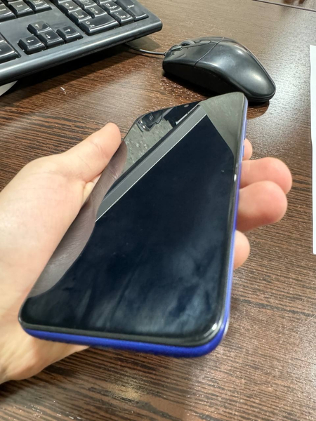 Redmi 7 holati yahshi ishlab turgan tel