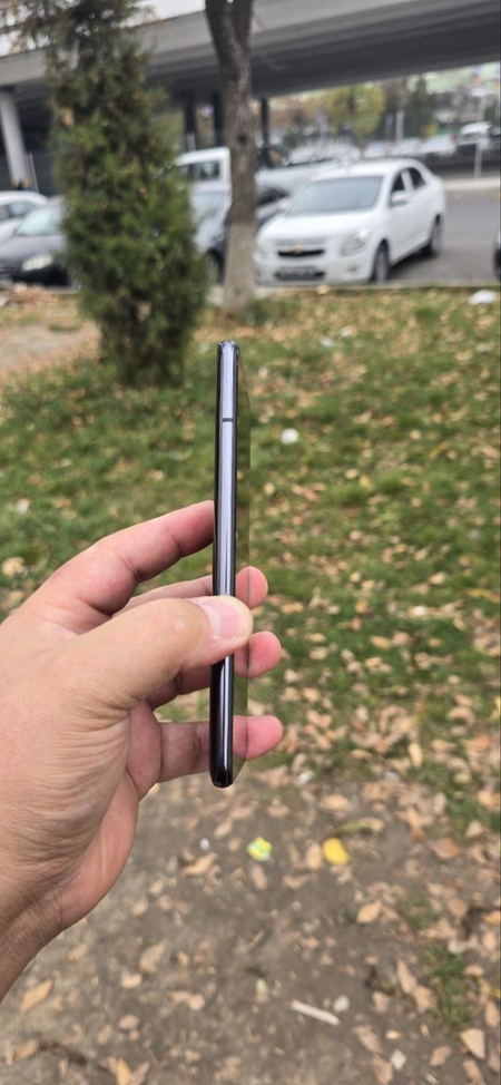 MI  9T Pro   6/128gb  Karobka Bor