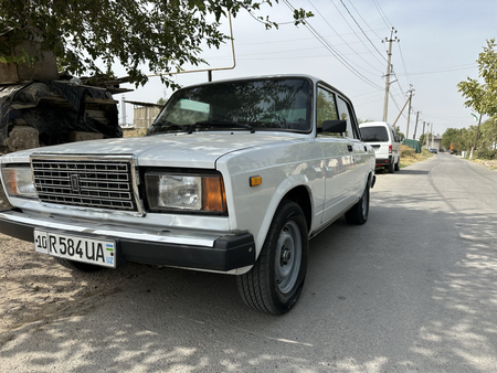 Srochna vaz2107 injektor mator 2008 yili sotiladi faqat naxtga