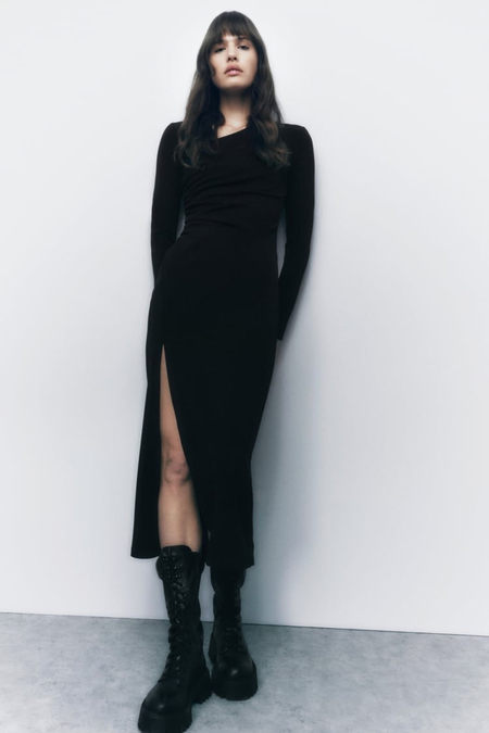 Платье по фигуре Zara