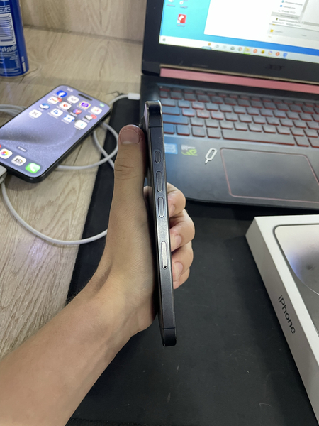 Iphone 15 Pro 266Gb 89%