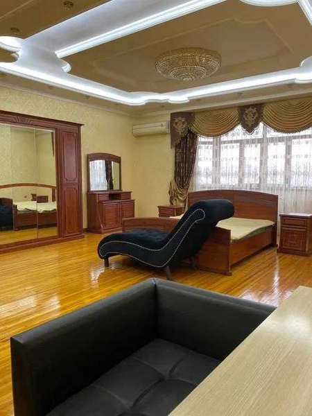 Elegant  Smart Life  Площадь: 92 Ойбек метро, глинка, Baby House  ;