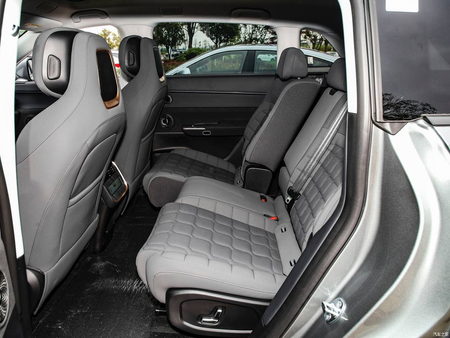 EXEED STERRA ET REEV Hybrid \\n\\n> Yili : 2024\\n> Elektromotor quvvati : 1