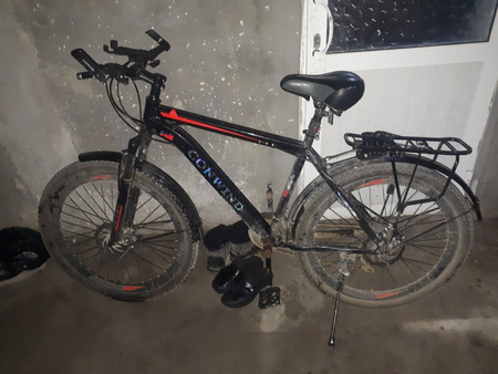 Velosiped srochna sotiladi