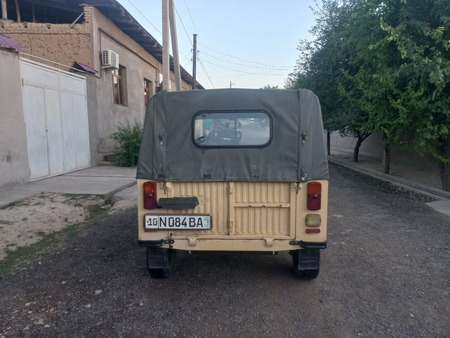 Luaz sotiladi srochna
