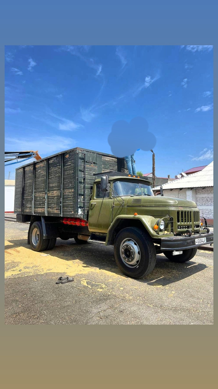 Zil 1991 yil ural mator