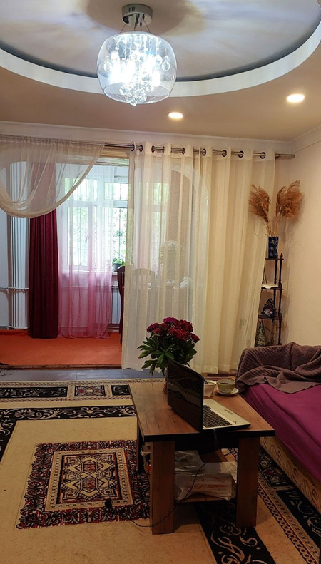 Продам 2в3/3/4 Чиланзар 8, ориентир Парус
