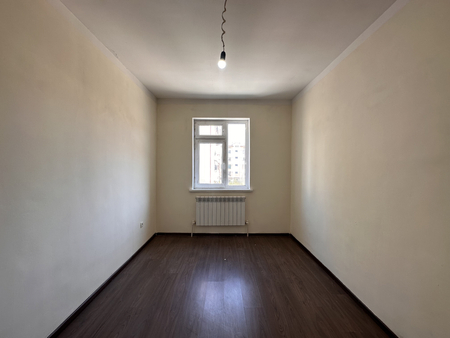 Срочно Продаётся 3-х комнатная квартира 3/3/5 за 1 мкв 1150$