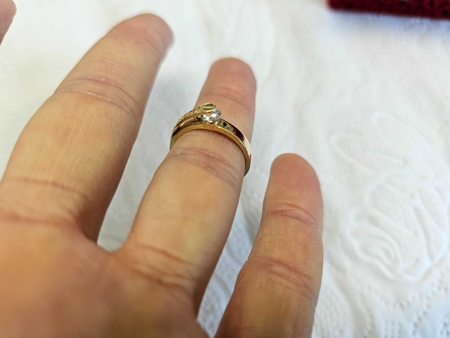 ПРОДАМ Кольцо (Cartier) ЗОЛОТО 585 Пробы / 1.81 Грамм
