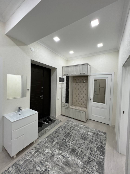 drujba novostroyka
4 hona
3 etaj
8 etajli
lift bor

100m2

1000$