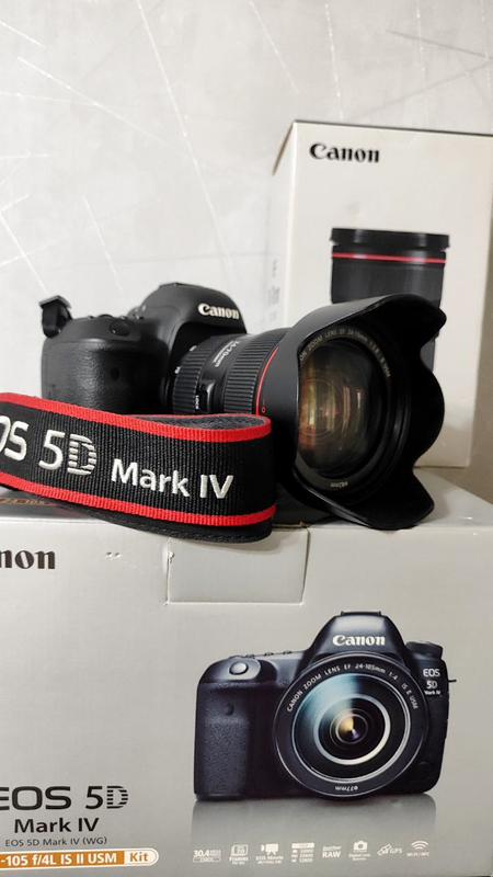 Продаю фотоаппарат Canon 5D Mark 4,+объектив Canon